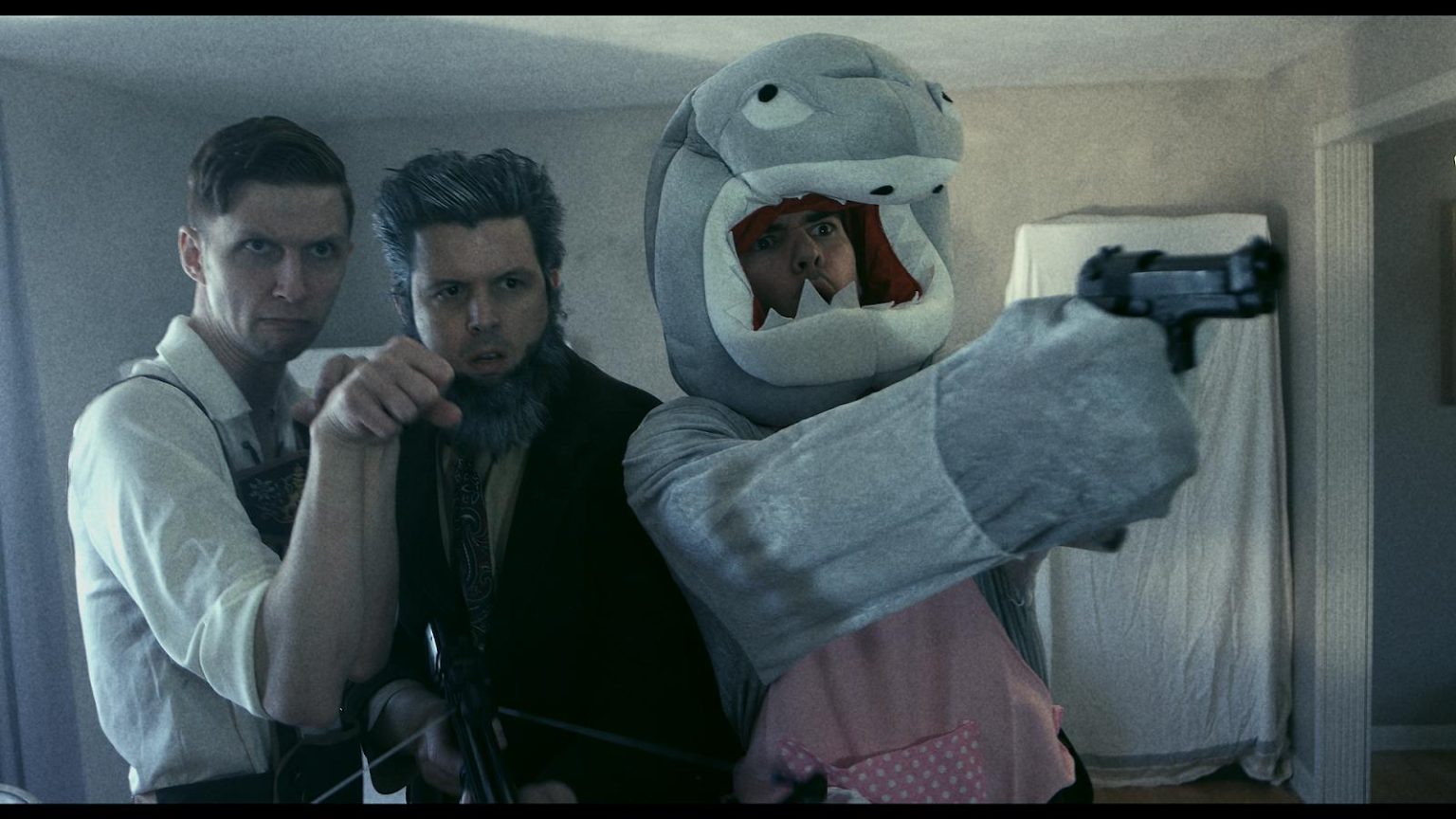 House Shark – (2017) – Movies That Bite
